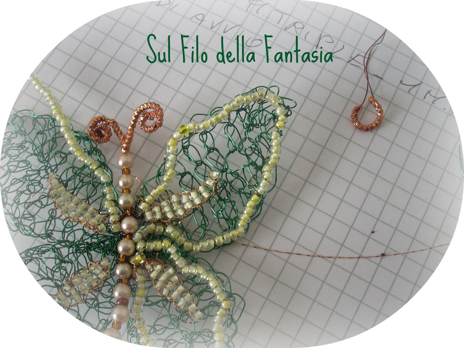 Sul filo della fantasia: Prova per una farfalla...........uncinetto e ...