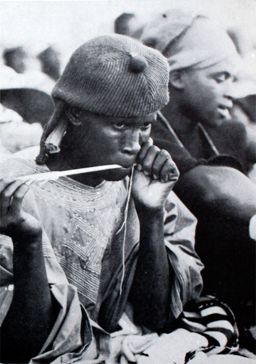 Anthems for the Nation of Luobaniya • 罗巴尼亚国歌: Premiere anthologie de la ...