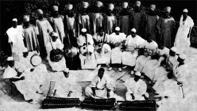 Anthems for the Nation of Luobaniya • 罗巴尼亚国歌: Premiere anthologie de la ...