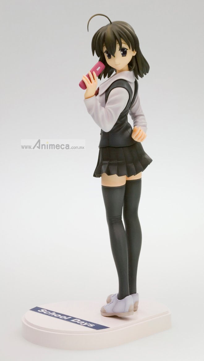 EL REY DE OTAKU: KATSURA KOTONOHA Y SEKAI SAIONJI SCHOOL DAYS PVC FIGURES