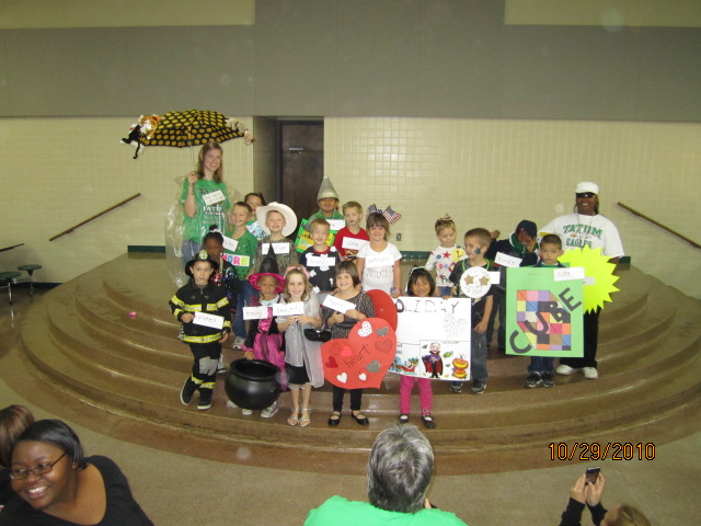 Mrs. Bradley's ESL Class: Vocabulary Parade