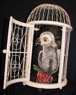Kiwi's Angels: Parrot body painting