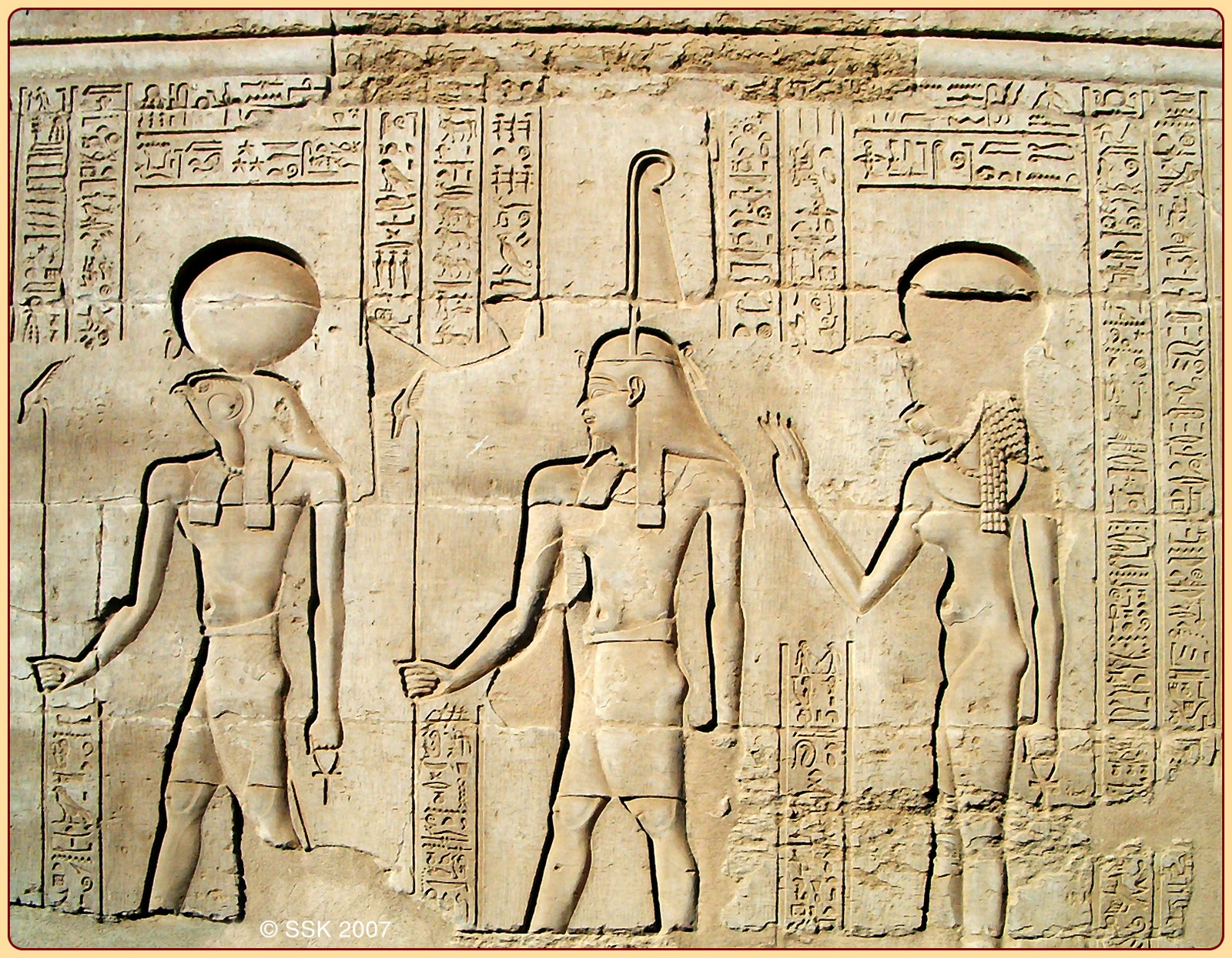 Mystický EGYPT: Kom Ombo – Re Harachtej, Maat, Sachmet