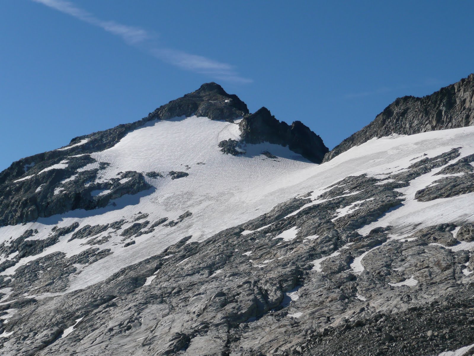 Por las montañas de Aragón: Pico Aneto 3404 m y Espalda de Aneto 3350 m