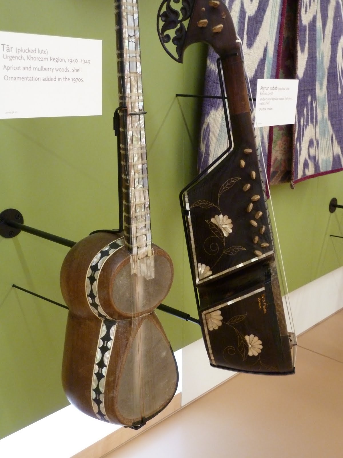 Hundewanderer.com: Musical Instrument Museum