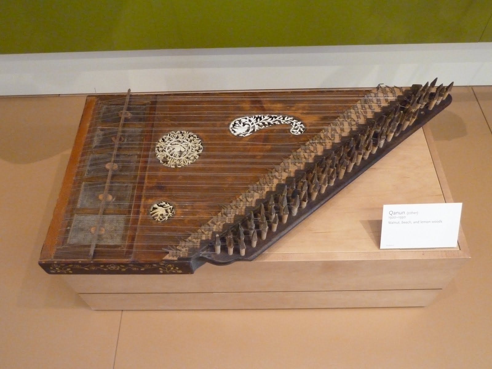 Hundewanderer.com: Musical Instrument Museum