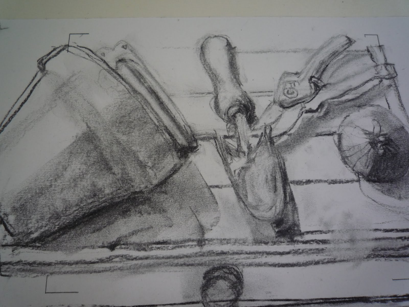 Dees Artscape: Two Quick A4 Sketches - tonal still life