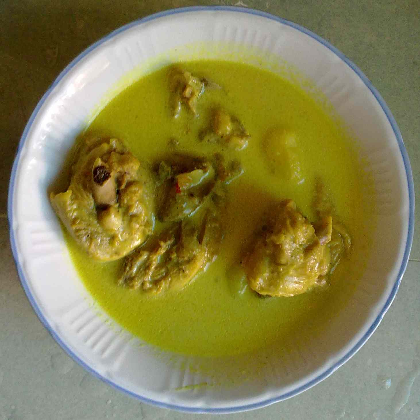 mums old recipe book: Masak Lemak Cili Api Ayam (Chicken Yellow Curry)