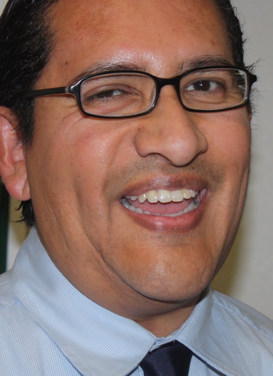 Walker Report - Shedding Light on Bexar County: Over 300 swarm to Aggie ...