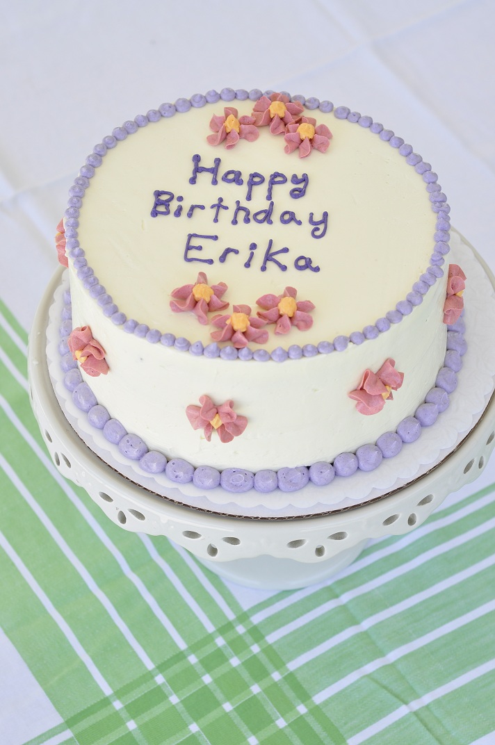 Betty's Batter Blog: Erika's Birthday Cake