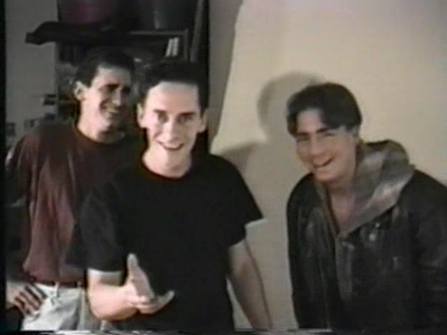 Udda film: PSYCHO SISTERS (1994) USA, 91 minuter. Regi: Pete Jacelone ...