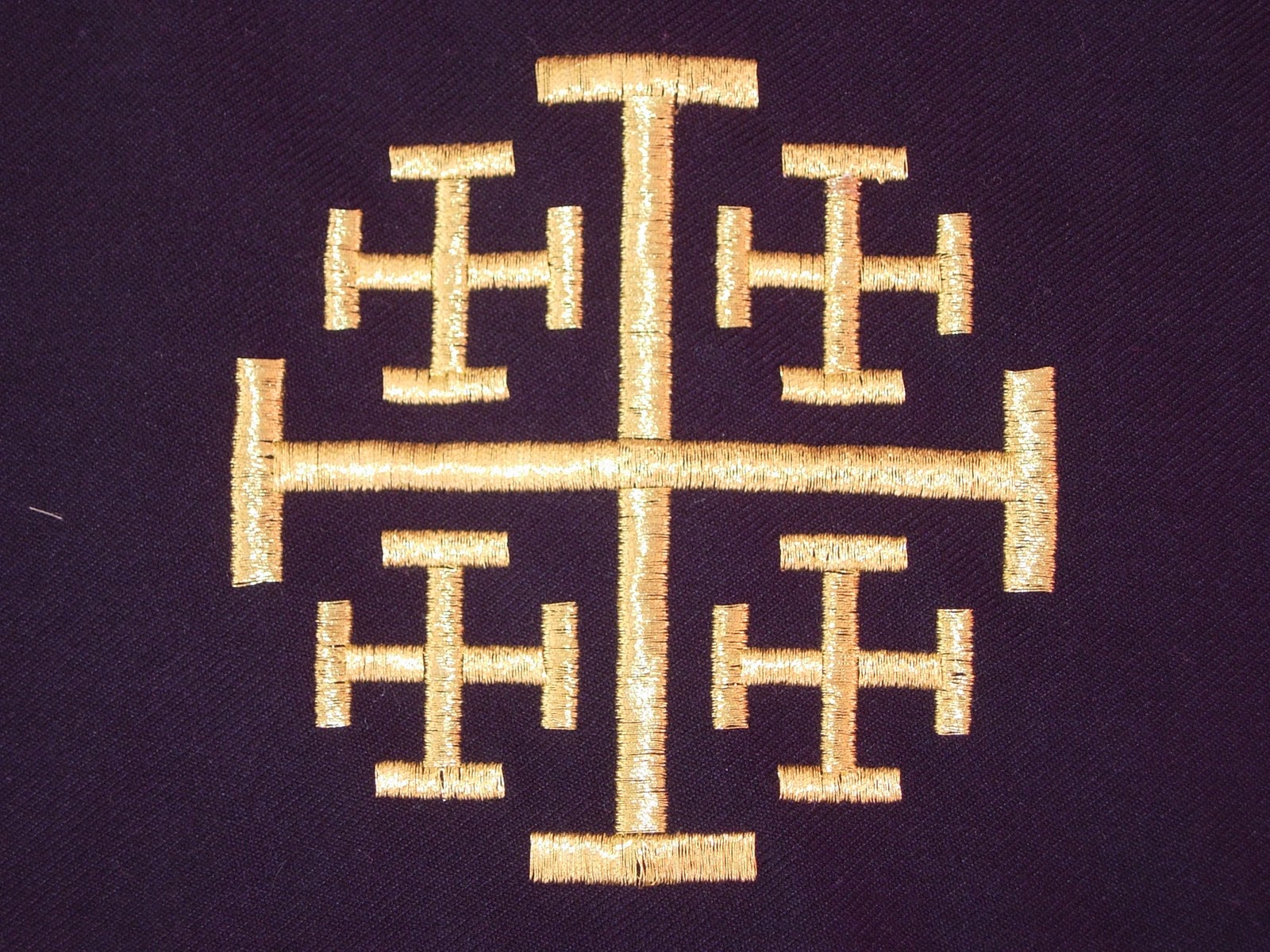 COFRADIA DE NUESTRO PADRE JESUS DEL SANTO SEPULCRO: LA CRUZ DE JERUSALEN