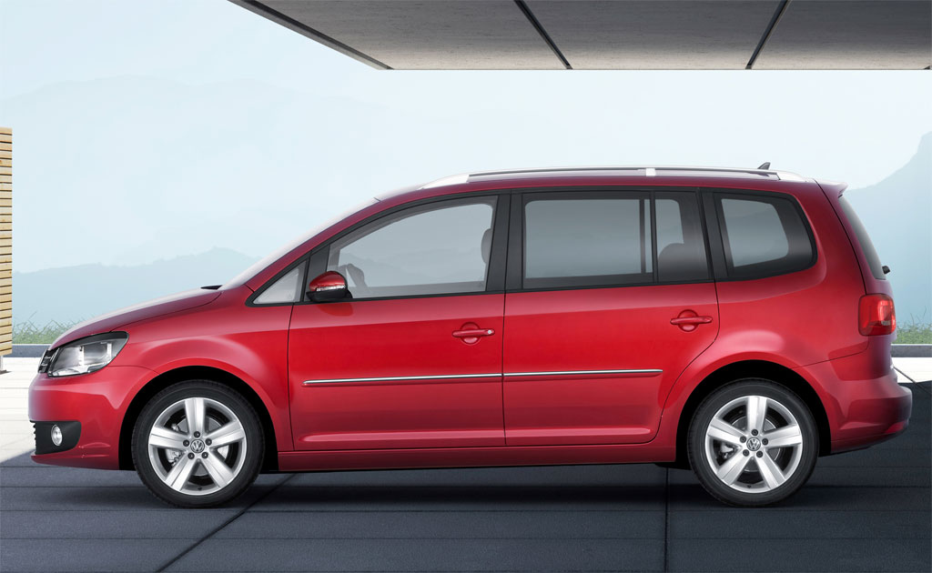 luxury sports car site: 2011 Volkswagen Touran Design DNA