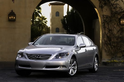Luxury Automotive Car Design: 2009 Lexus LS 600h L