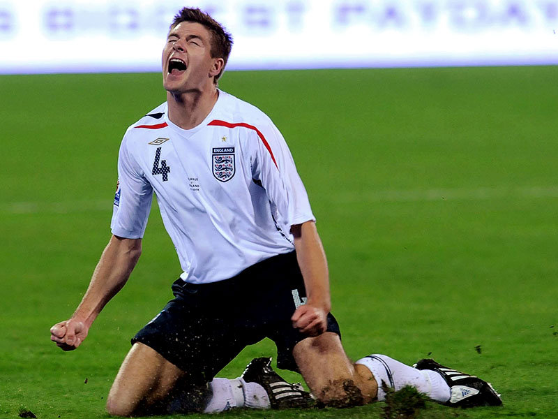 SOCCER PLAYERS WALLPAPER: Steven Gerrard World Cup 2010 Football Pictures