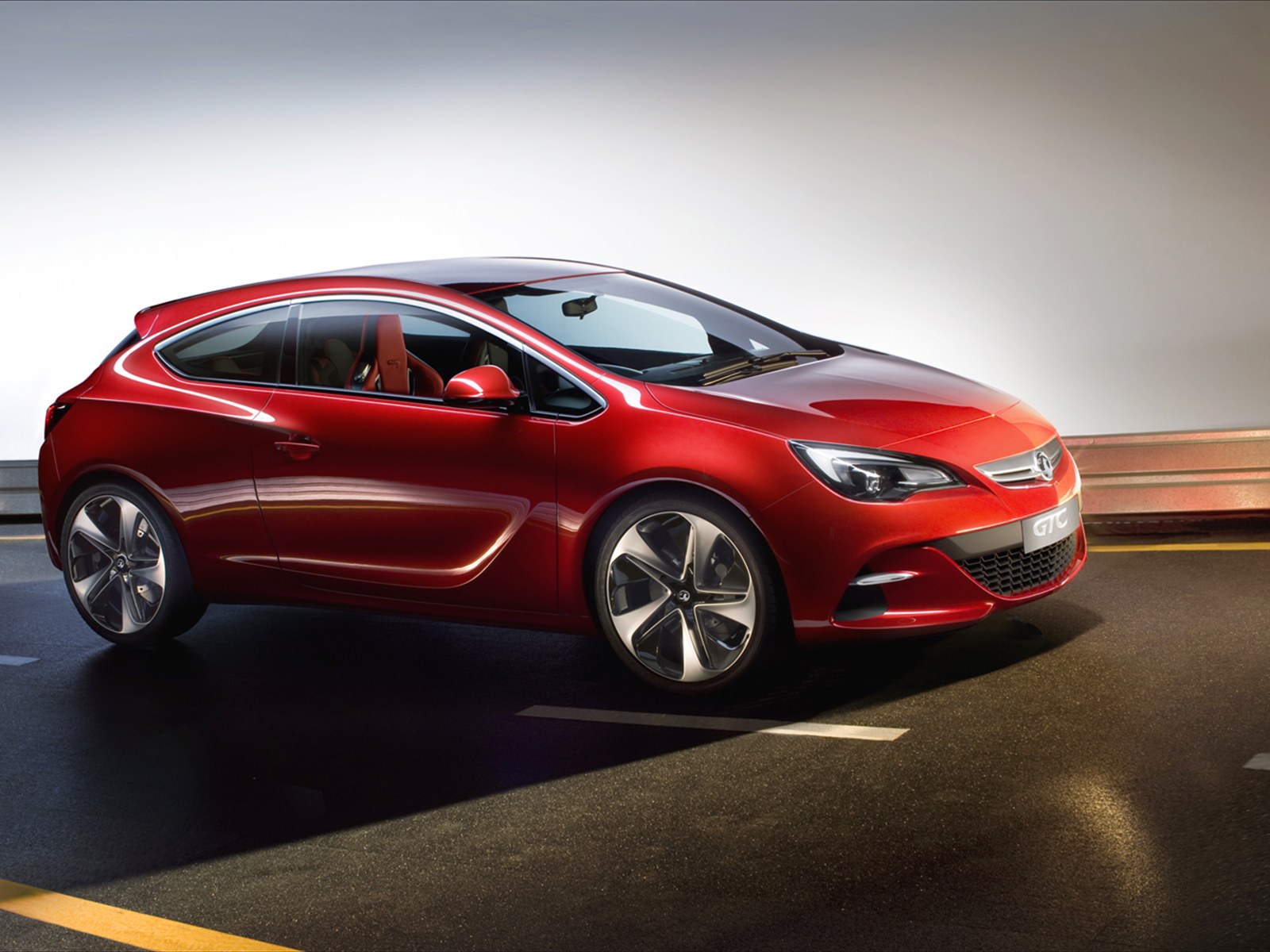 best cars: 2010 Vauxhall GTC Paris Concept Photos