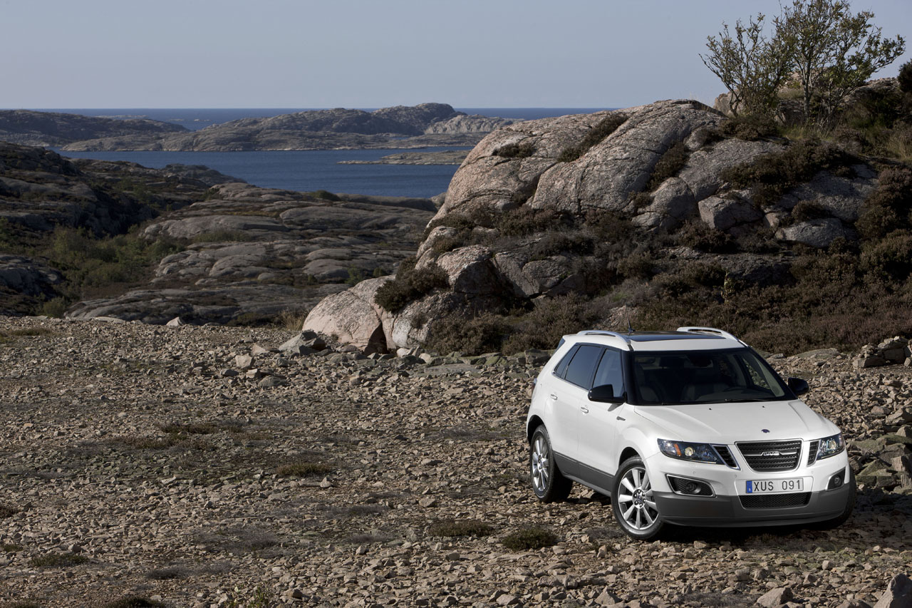 2012 Saab 9-4X Official Photos