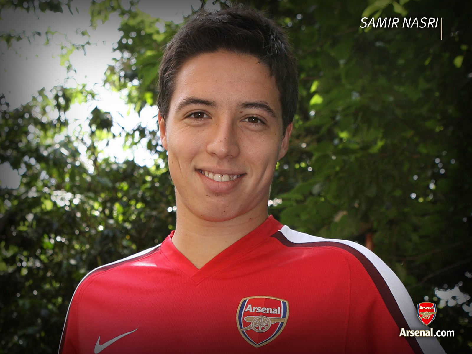SOCCER PLAYER NEW PICTURES: Samir Nasri Football Wallpapers