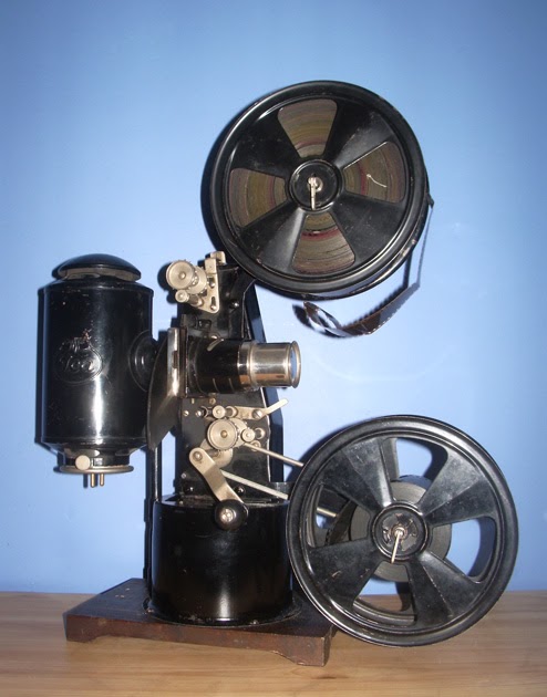 ICA Kleinkino 'Teddy' 35mm projector +/- 1923 ~ Cinegraphica