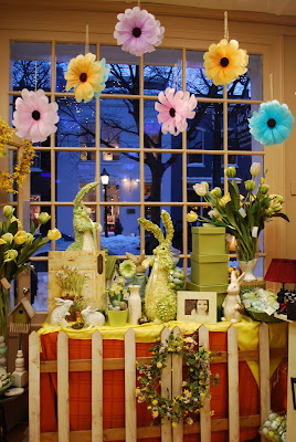 Home Decor: Our Spring Window Display