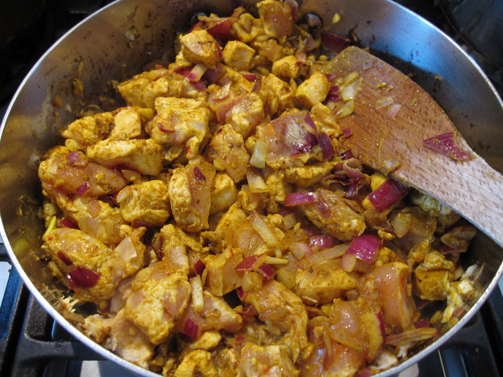 Curry de poulet, riz basmati
