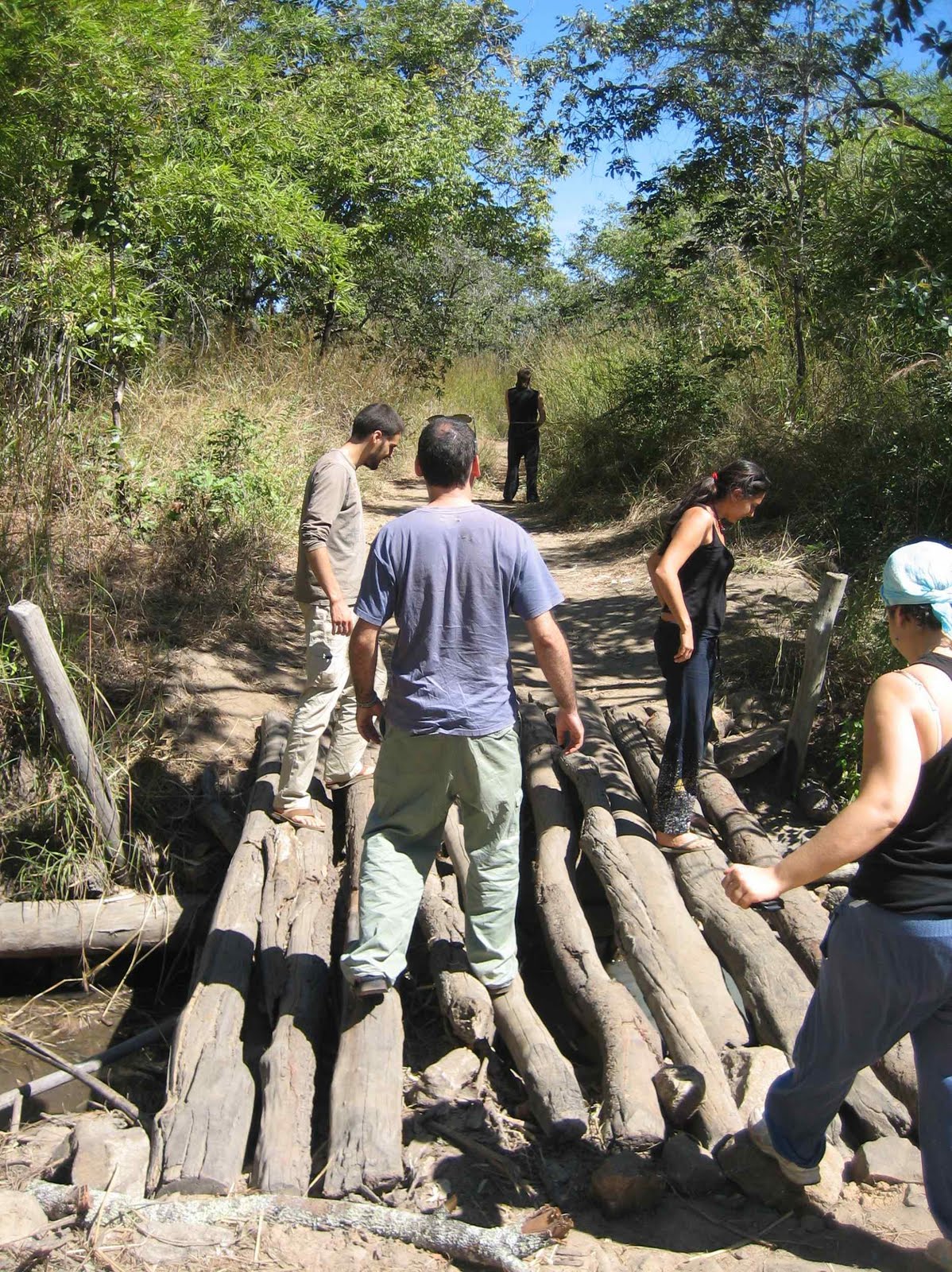 Serra Mecula: A ponte do rio Messalo
