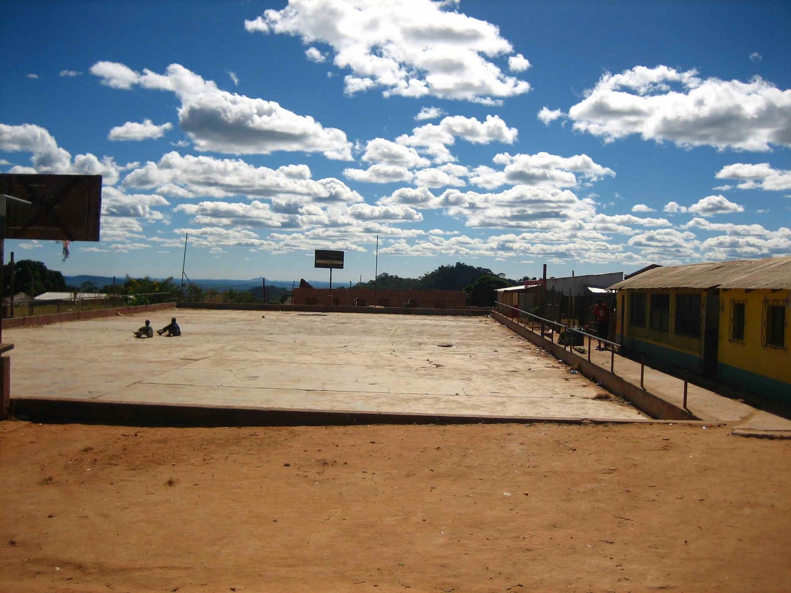 Serra Mecula: No centro de Marrupa