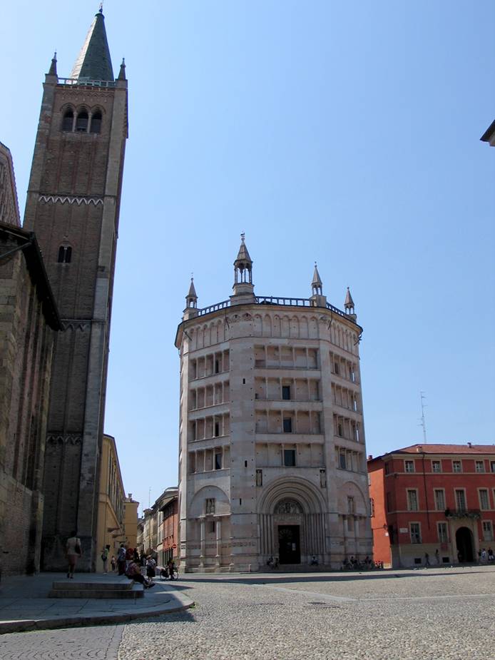 DAVINES MALAYSIA: DAVINES ITALY