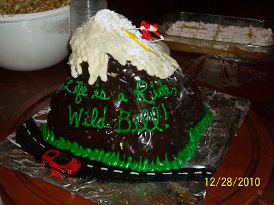 Can I Make Your Cake?: Mountain Cake!
