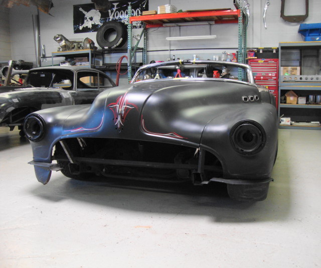 SLACKERS cc Chicago: VooDoo Larry Kustoms Open House