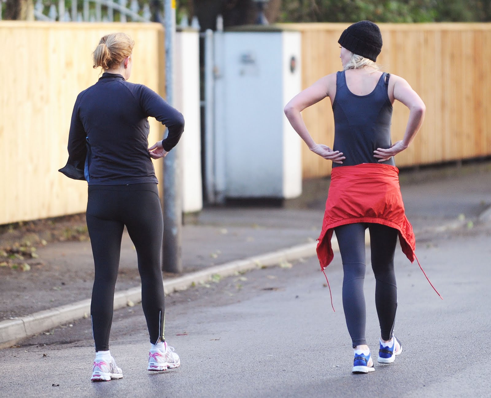 News Flash: Alex Curran runs in the streets of Liverpool with her mother