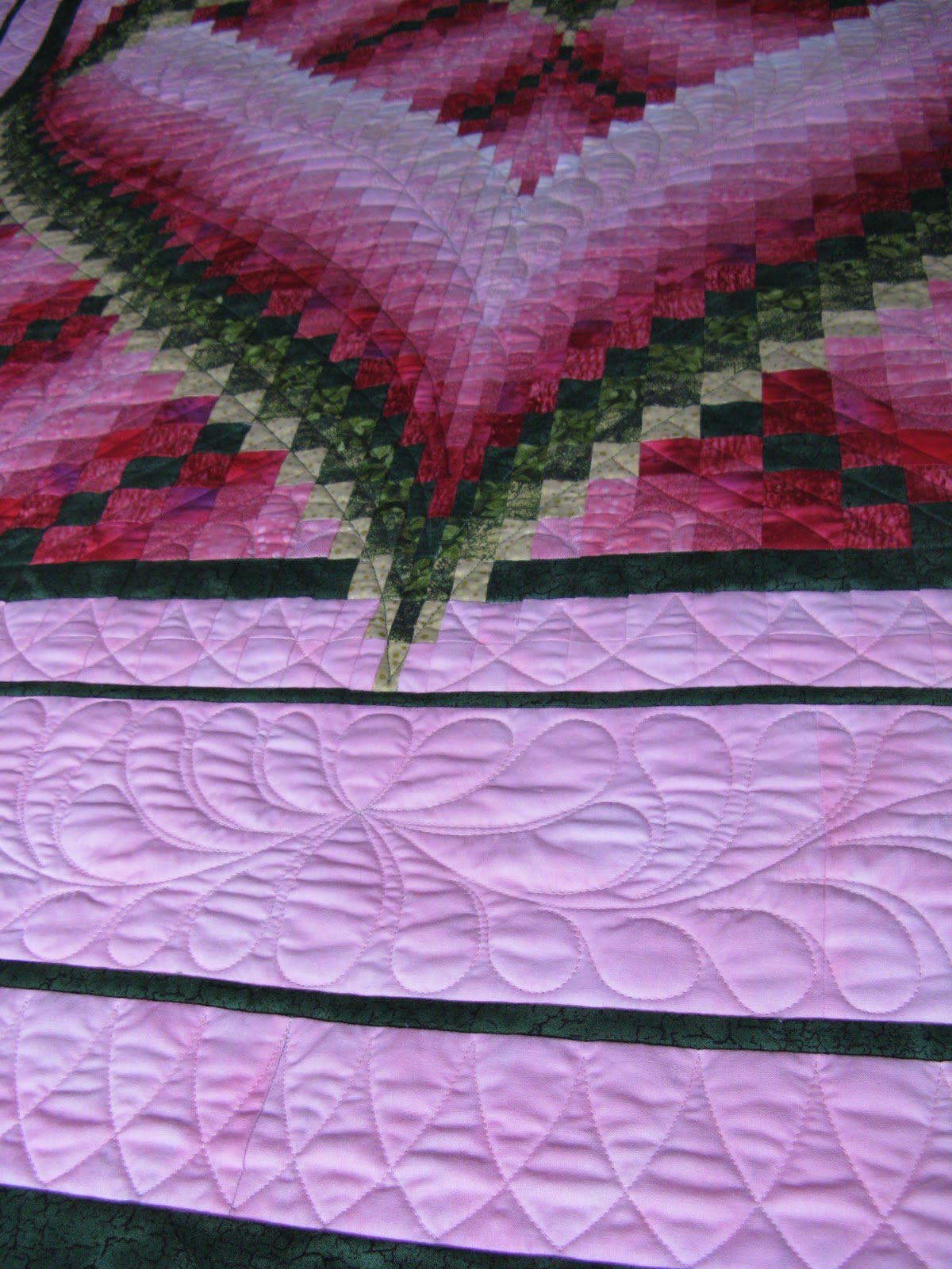 Country Garden Quiltworks: Melinda's Heart Bargello Quilt
