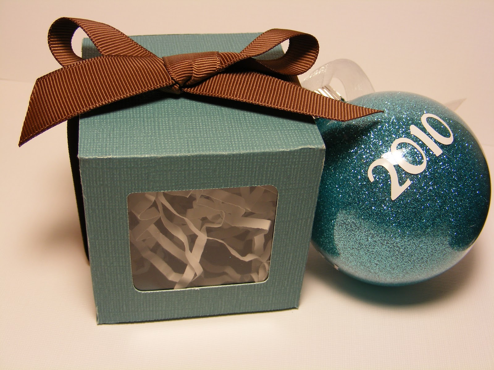 Simple Creations: Ornament Box - FCCB Challenge #38