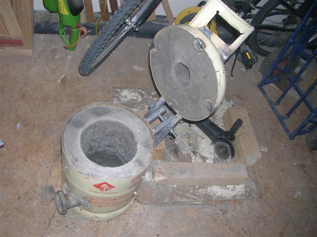 My second homemade foundry ~ Metal casting projects