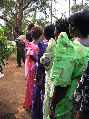 SAHARAN VIBE: BUSUUTI THE GOMESI - BUGANDAN IDENTITY