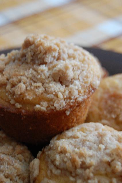 Heritage Schoolhouse: Morning Maple Muffins