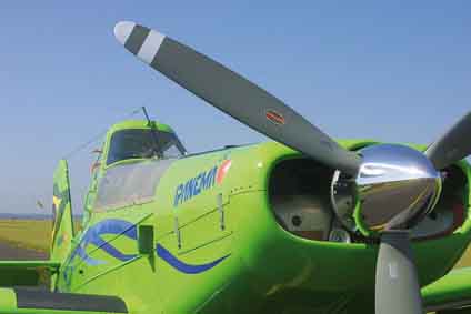 INIT PAGE: Embraer EMB-200 Ipanema, 40 anos de sucesso