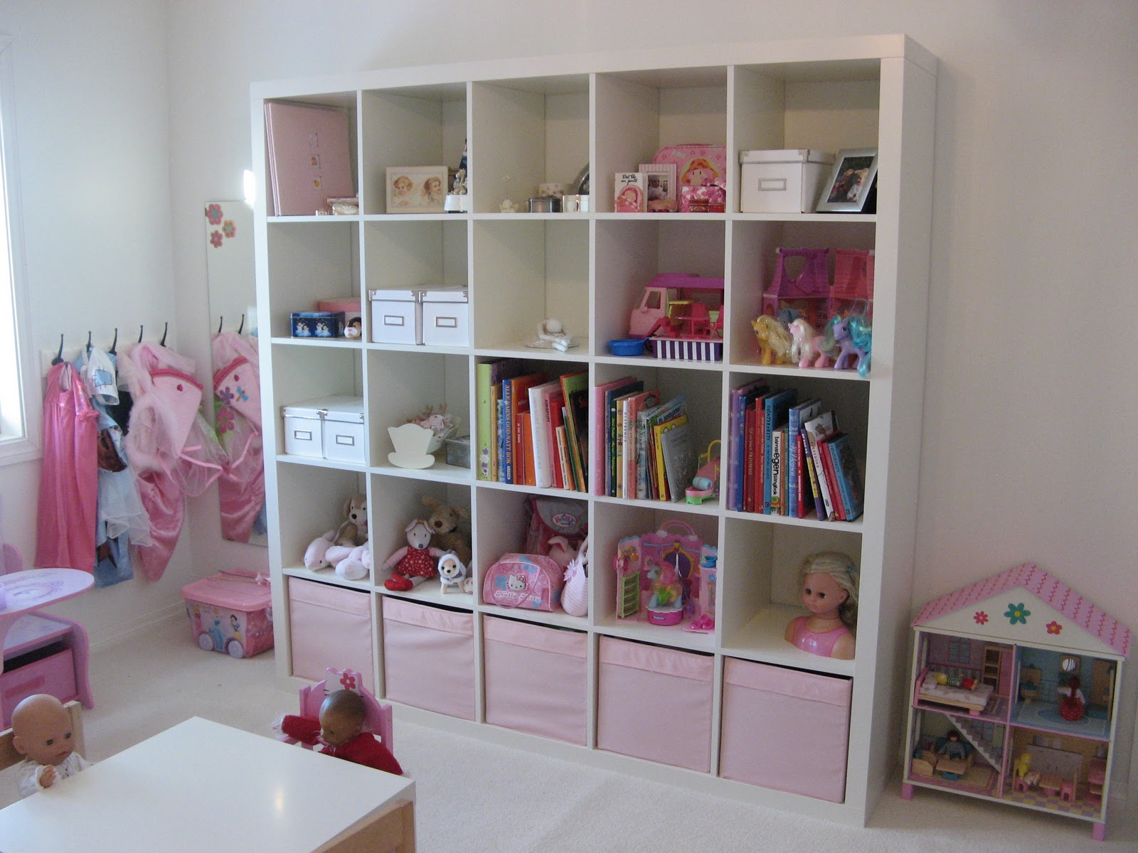 Junes Dagbok: Barnerom