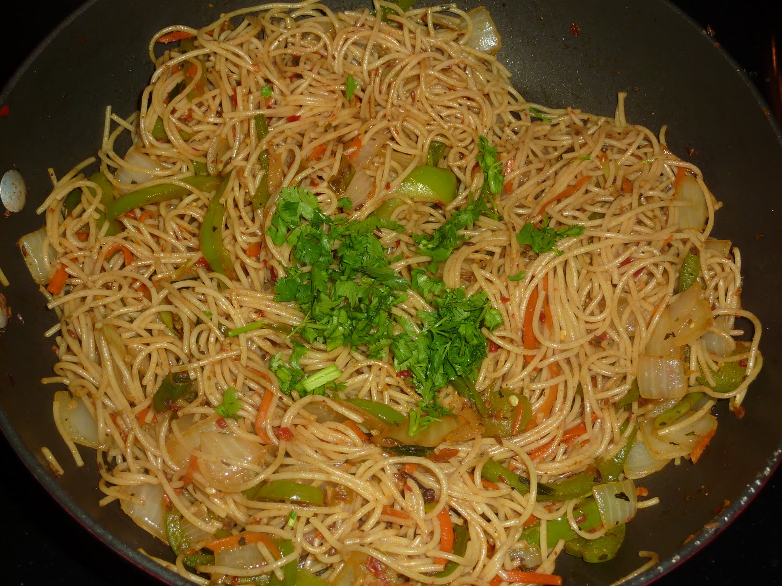 Aaha Oho: Spicy Spaghetti (Indian style)