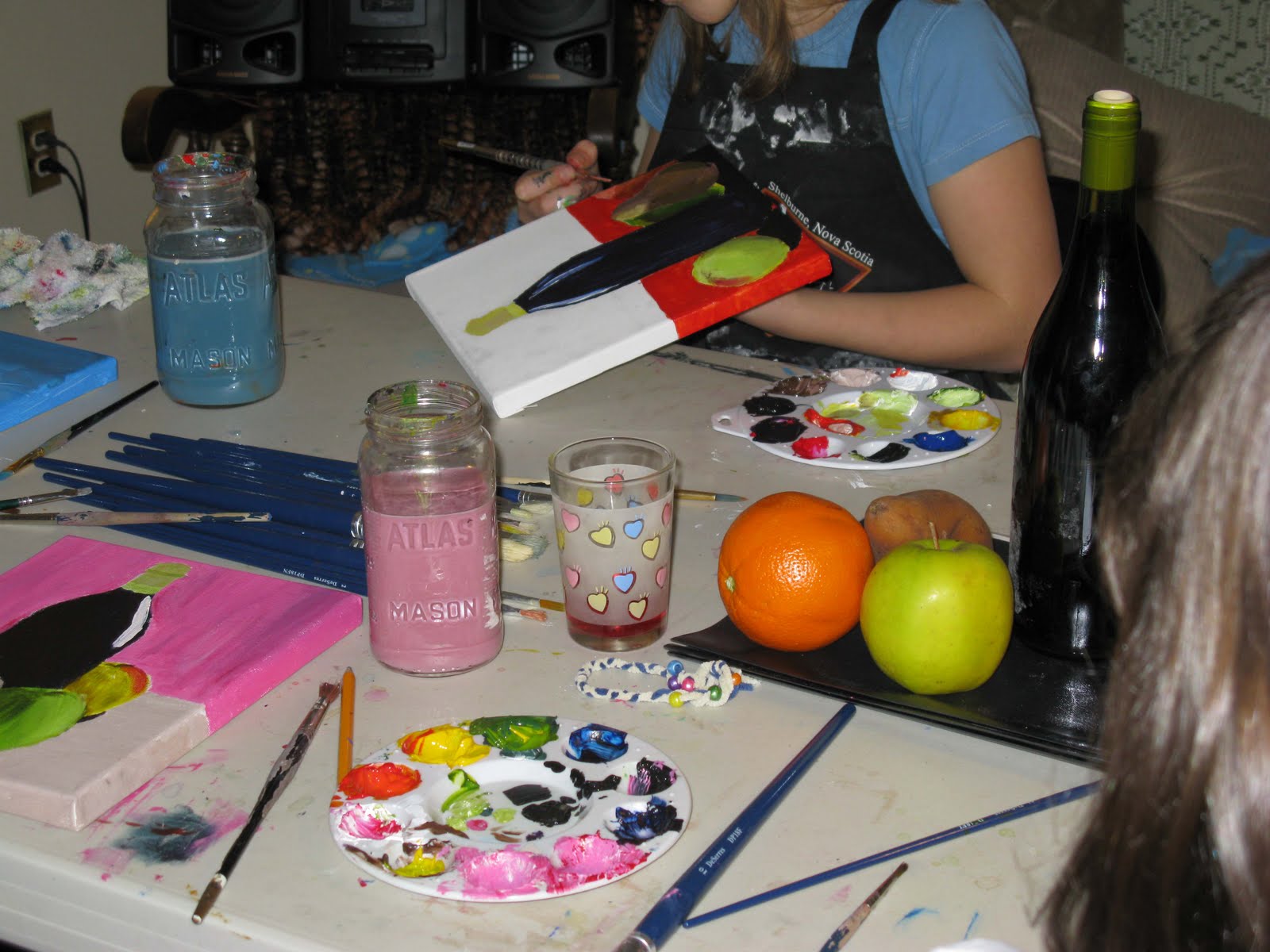 Creative Minds Studio for young artists