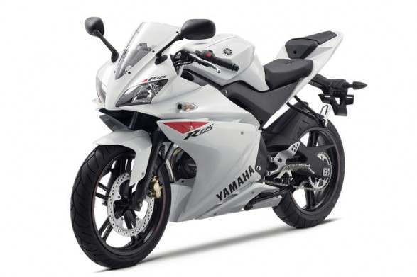 all about motorcycle: Yamaha R125 bike picture with all available colors