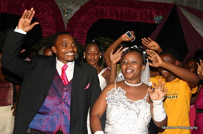 MRISHO PHOTOGRAPHY_2015: HARUSI YA BENJAMIN & ANGEL