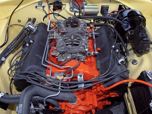 Dodge Super Bee: 426 Hemi