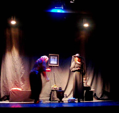 teatruuage: Interviu cu Diana Roman - studentă anul III actorie, clasa ...