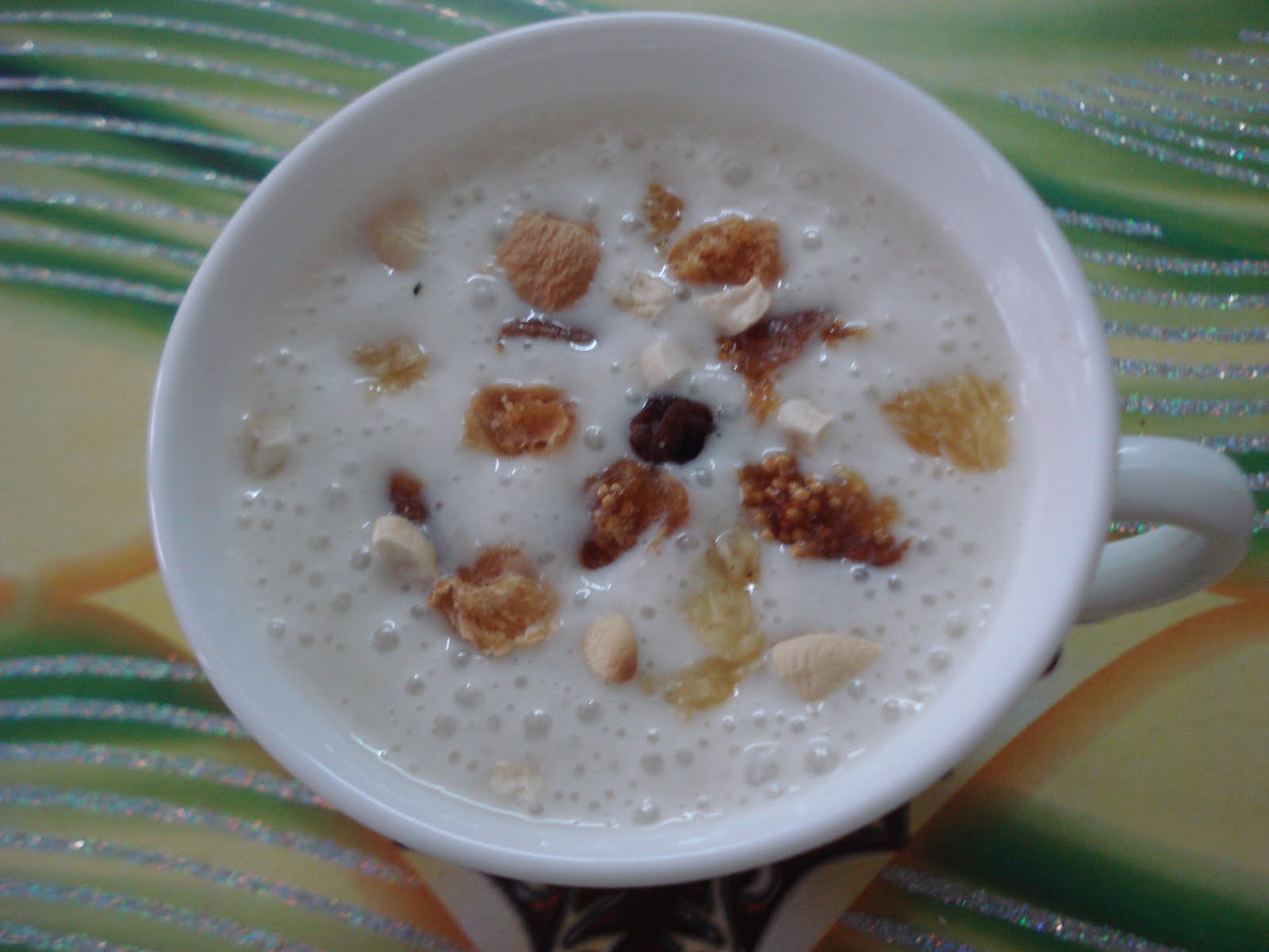 Uma cooks.......: Seethaphal /custard apple milkshake
