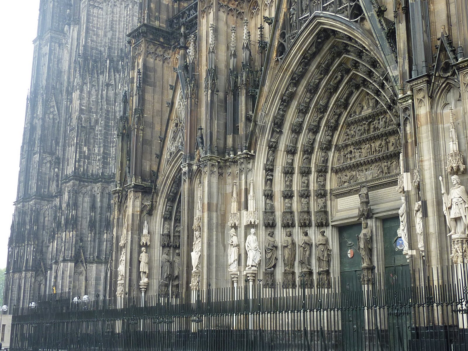 Love Hate Design: Germany's greatest gothic cathedral