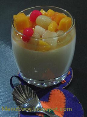 menuEwoy: Almond Puding Fruit Coctail a'la William Wongso
