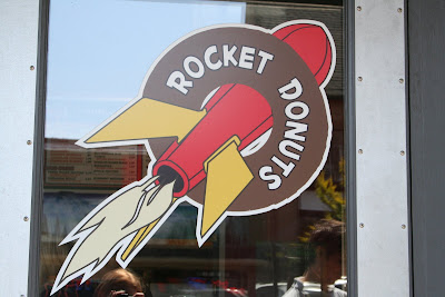 Adventures of a Classic Housewife: Kite Flying, Bacon Doughnuts ...