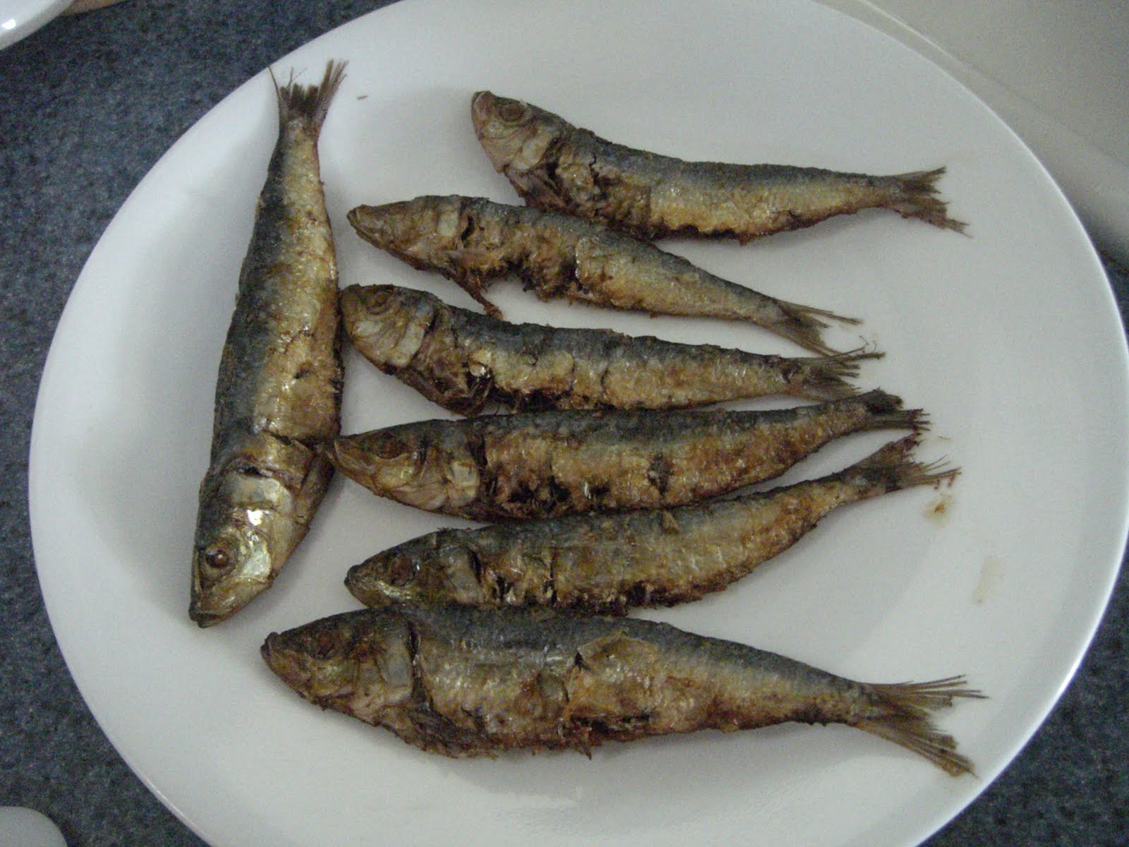 Diary of a Pinay: Monggo (Mung Beans) and Tuyo (dried fish)