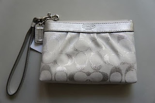 ~~~LANDON'S CORNER~~~: Coach Wristlet - Silver white (44263) - Last unit